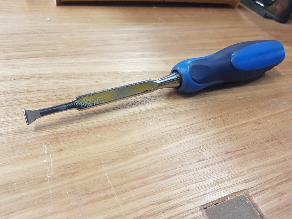 A fishtail chisel in an hour – Lance's Workbench